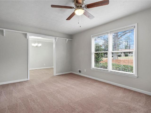 2037 Englewood Way