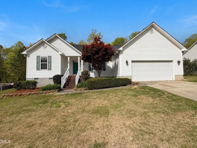 2037 Fairview Ln, Sanford, NC 27330