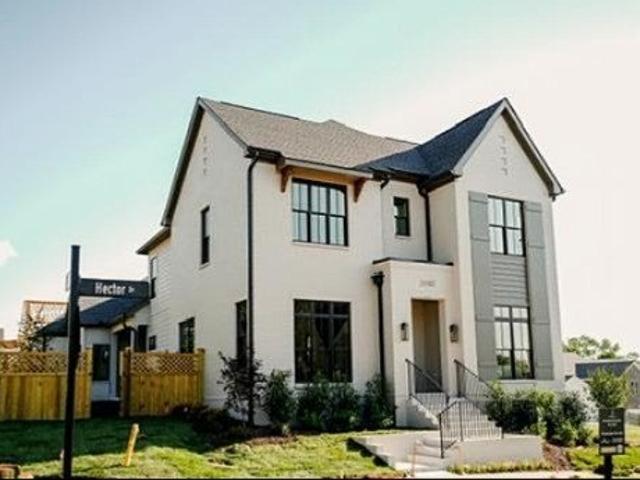 2037 Hector Dr, Thompsons Station, TN 37179