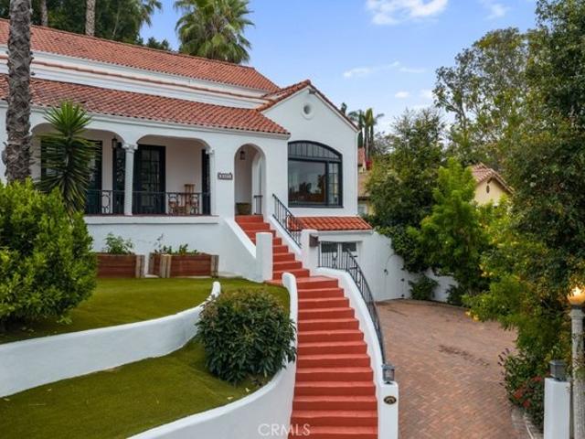 2037 Holly Hill Ter, Los Angeles, CA 90068