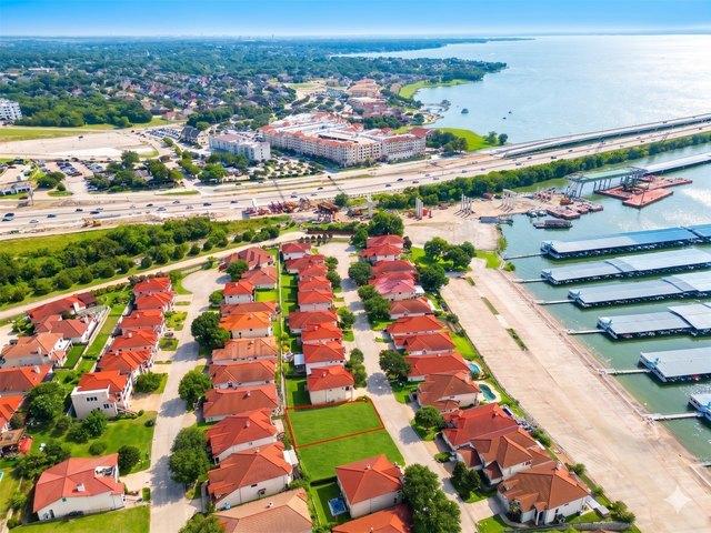 2037 Pontchartrain Dr, Rockwall, TX 75087