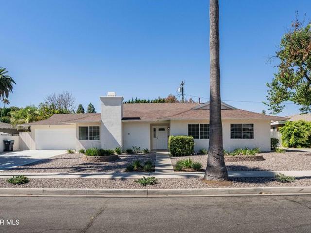 2037 Stanford Dr, Simi Valley, CA 93065