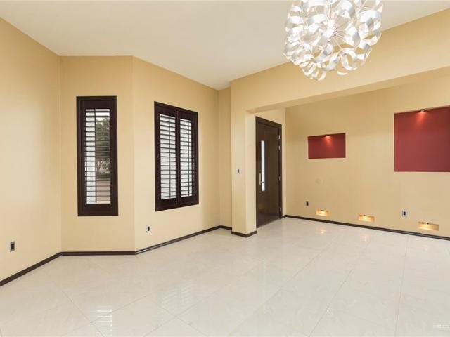 2037 S 45th Street