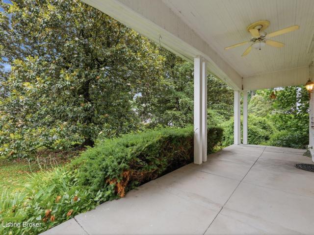 2037 Tyler Ln