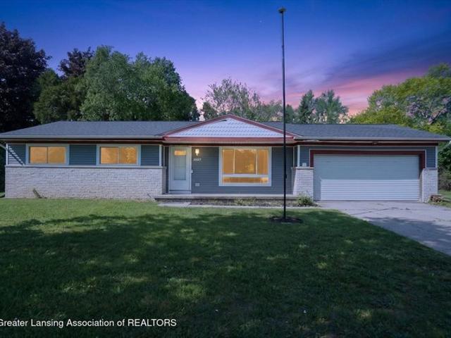 2037 Webster Rd, Lansing, MI 48917