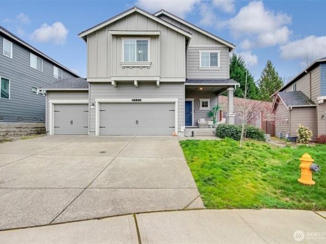 2037 81st Ave E, Edgewood, WA 98371