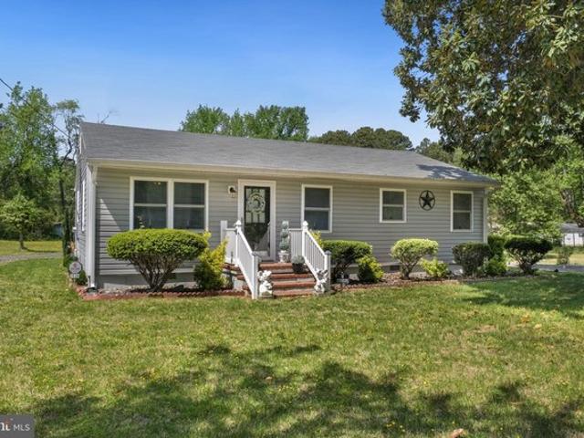 20384 Mary Ball Rd, White Stone, VA 22578