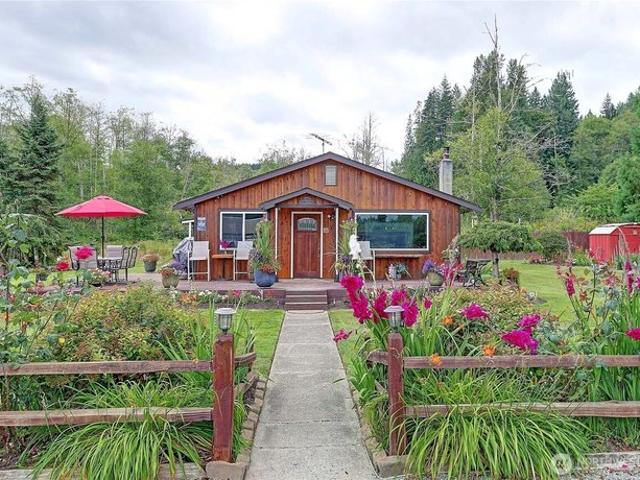 20385 State Route 9, Mount Vernon, WA 98274