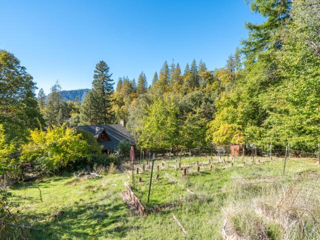 20389 Our Rd, Lakehead, CA 96051 | MLS #26 728
