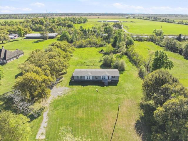 2038 N Beglis Pkwy, Sulphur, LA 70663 | MLS #SWL26001