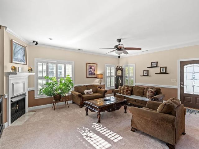2038 N Berwick Dr, Surfside Beach, SC