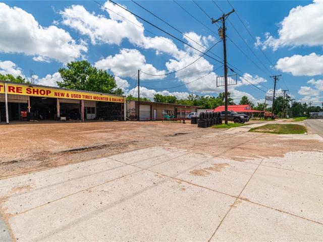 2038 N Main Street