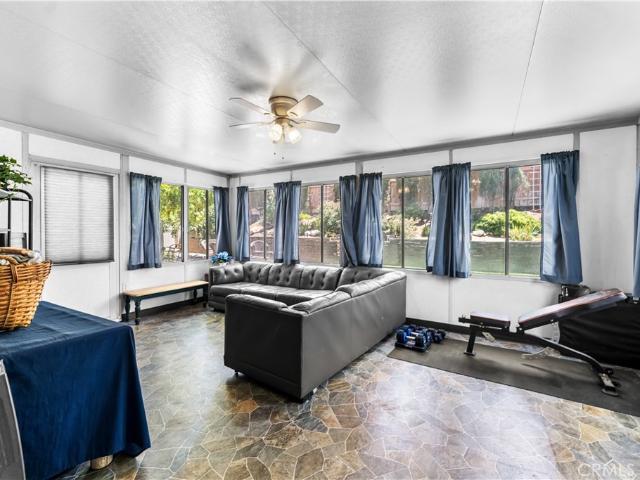 2038 E Avenue R12