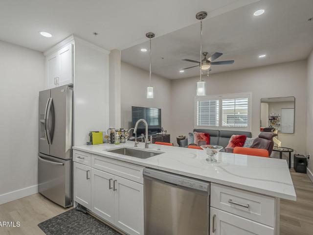 2038 E RIVER Road # 101