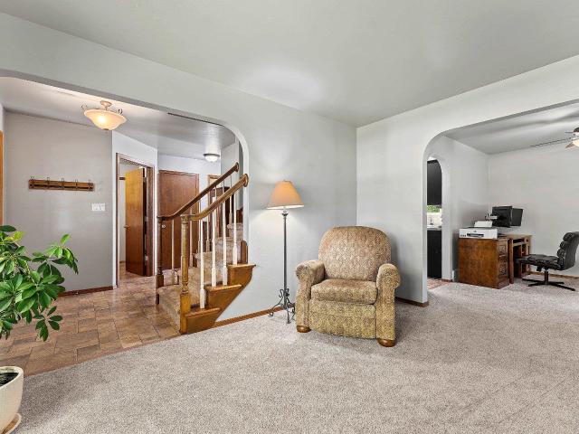 2038 emerald drive