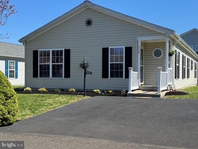 2038 Highland Ct Unit 2038, North Wales, PA 19454