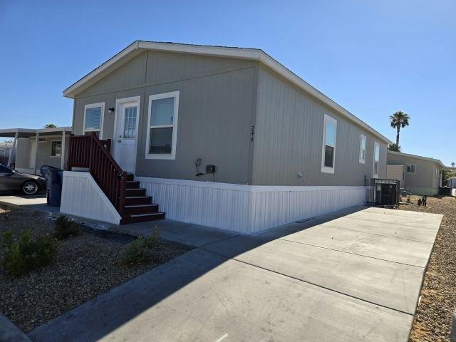 2038 Palm St Spc 244, Las Vegas, NV 89104