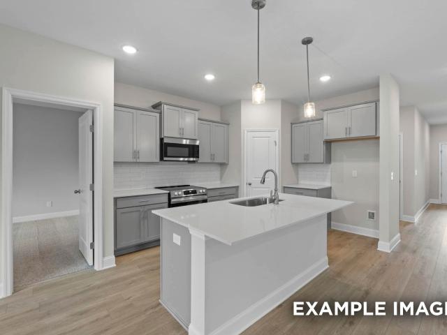 2038 Raspberry Ln