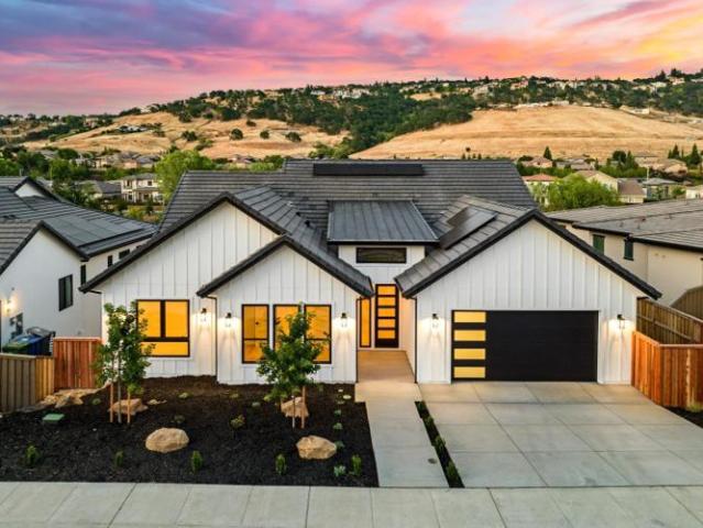 2038 Ritchie St, Folsom, CA 95630