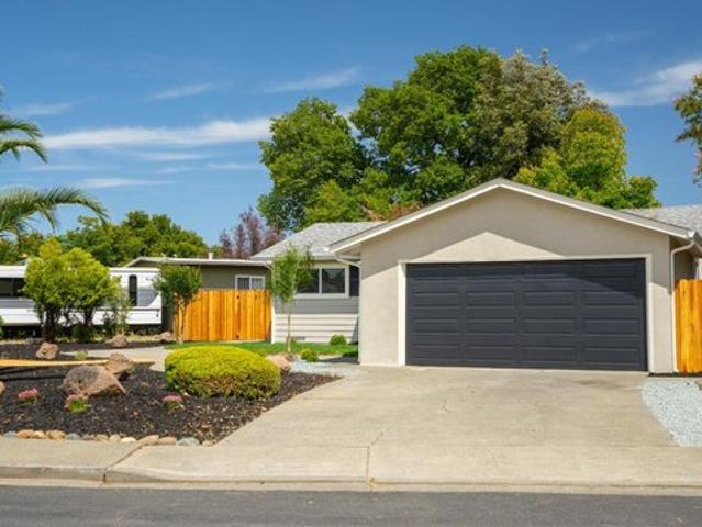 2038 San Gabriel St, Fairfield, CA 94533