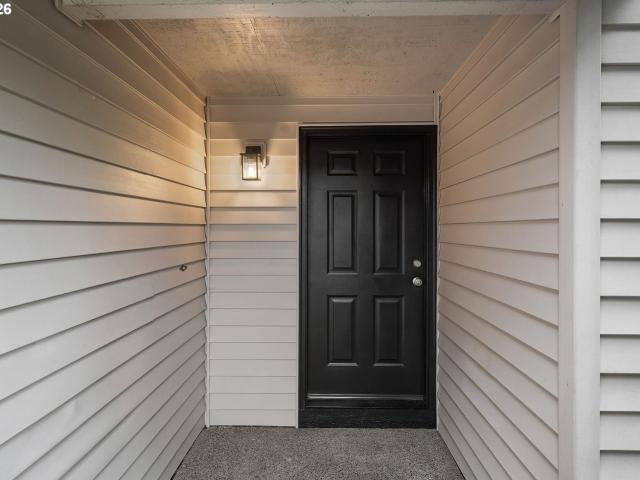 2038 SE Village CT