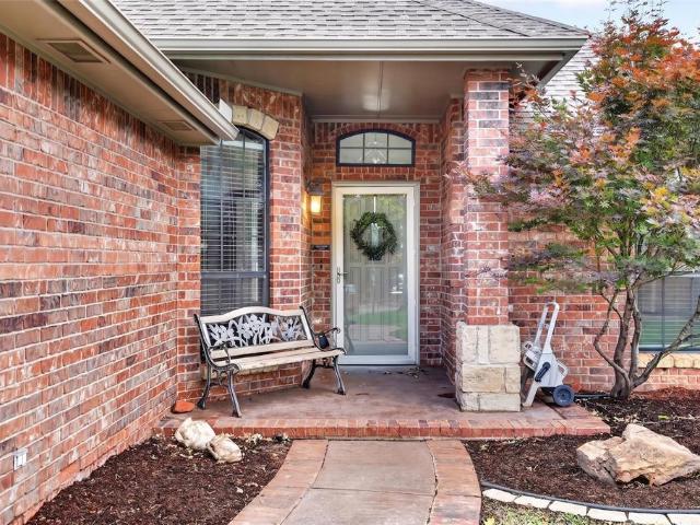 2038 Tall Grass Circle