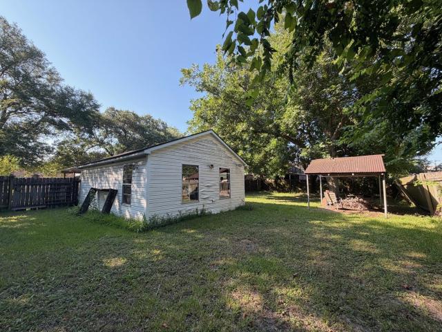 2038 6th Street