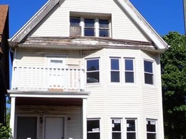 2039 N 39th St Unit 2041, Milwaukee, WI 53208