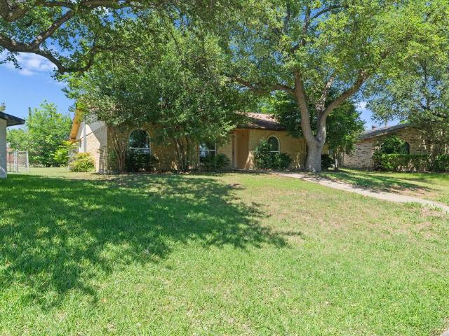 2039 Chestnut Road