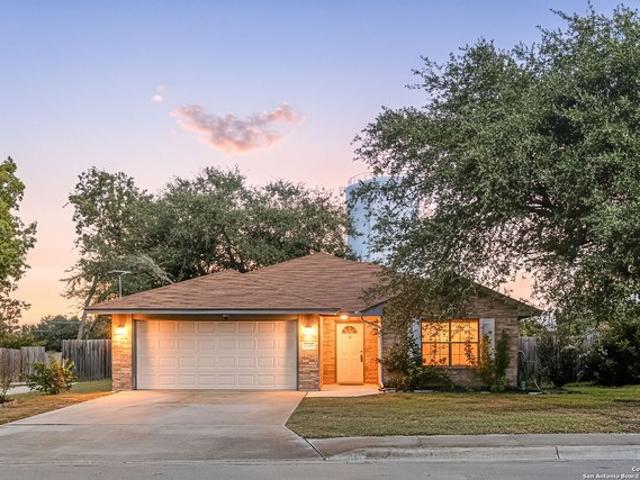 2039 Cornerstone Dr, New Braunfels, TX 78130