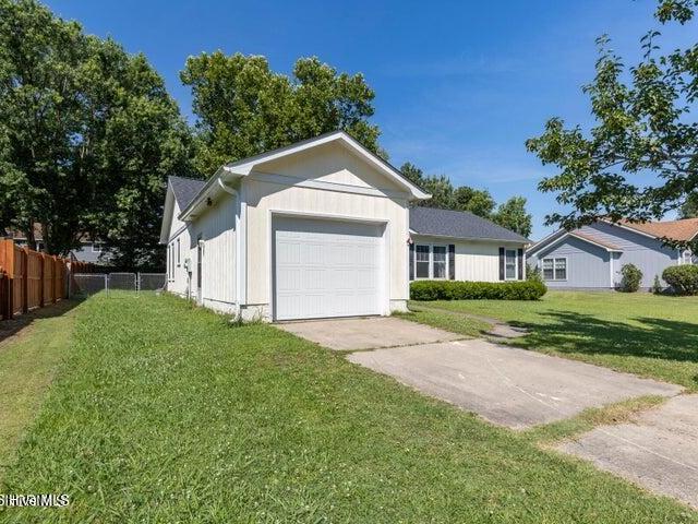 2039 Hunters Ridge Drive