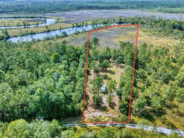 2039 River Bend Plantation Rd Unit 13, Carrabelle, FL 32322