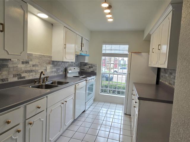2039 Winrock Blvd, Unit 158, Houston, TX 77057 | MLS #81803 | Compass