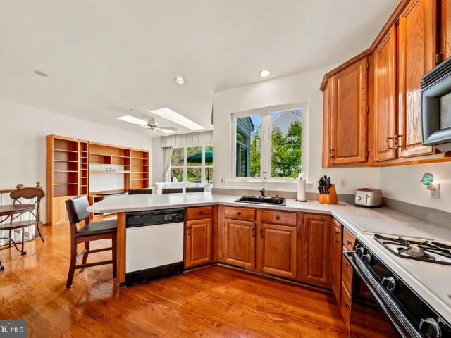 20303 Battery Bend Place