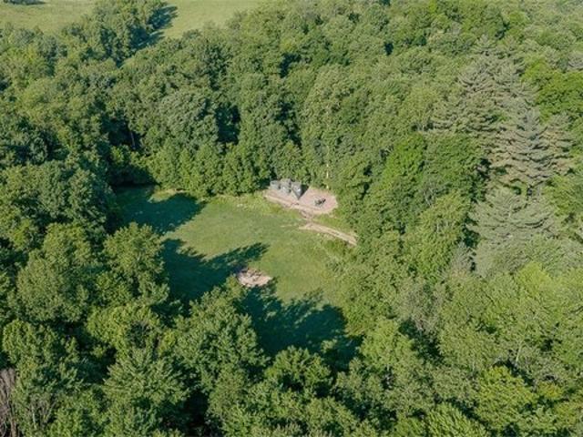 20300 County Road 6, Coshocton, OH 43812