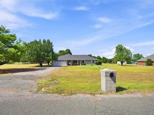 20301 SE 37th St, Harrah, OK 73045