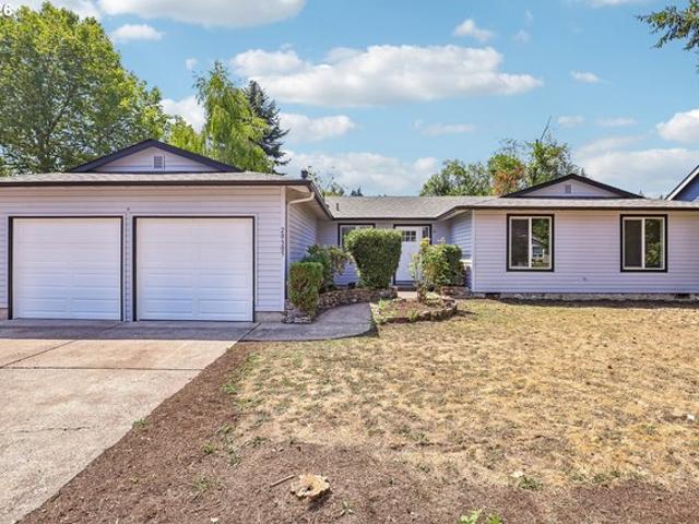 20305 SW 70th Ave, Tualatin, OR 97062