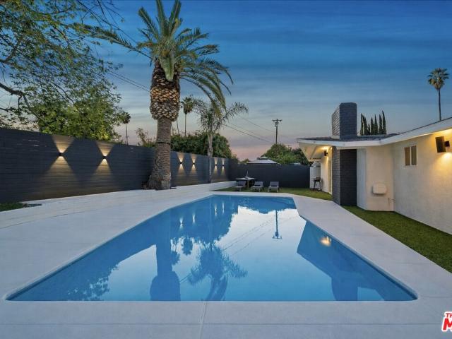 20308 Mobile St, Winnetka, CA 91306 | MLS #25630 | Compass