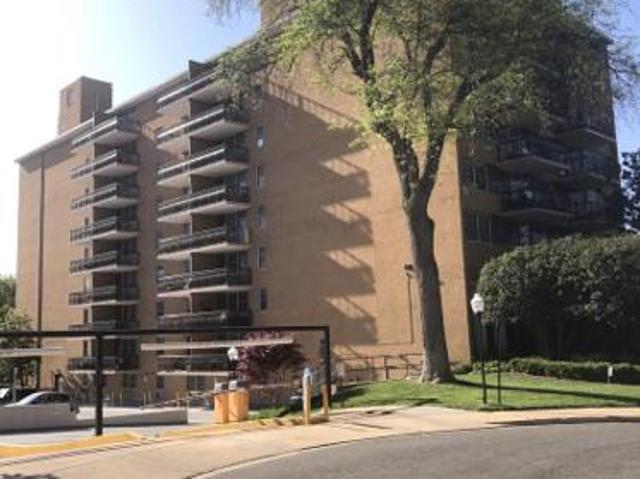 2030 N Adams St #1206, Arlington, VA 22201