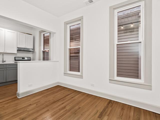 2030 N Oakley Ave, Unit 2F, Chicago, IL 60647 | MLS #12624 | Compass