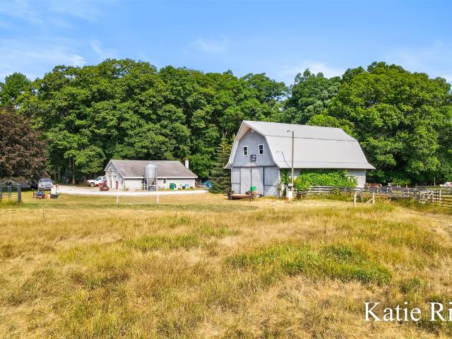 2030 N Scenic Drive