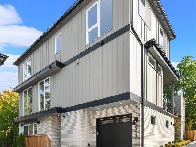 2030 NE 123rd St, Seattle, WA 98125 | MLS #2526