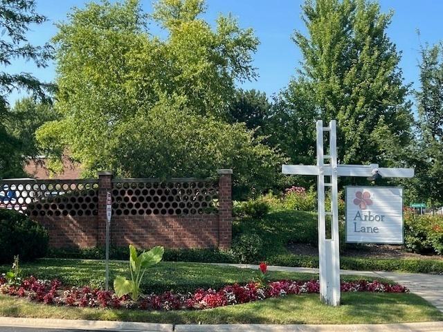 2030 Arbor Ln, Unit 101, Northfield, IL 60093 | MLS #12598