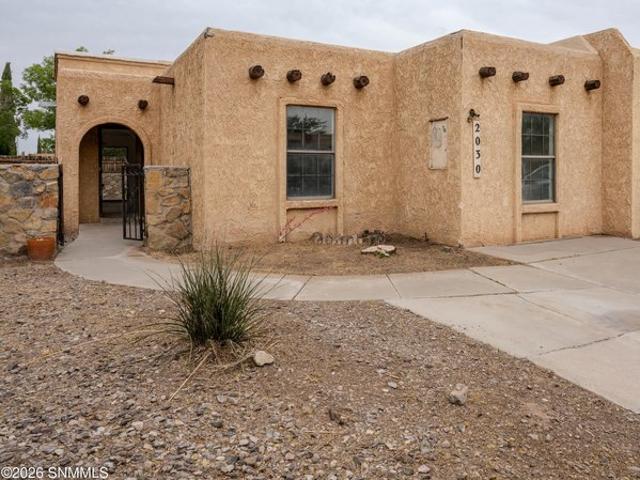 2030 Embassy Dr, Las Cruces, NM 88005