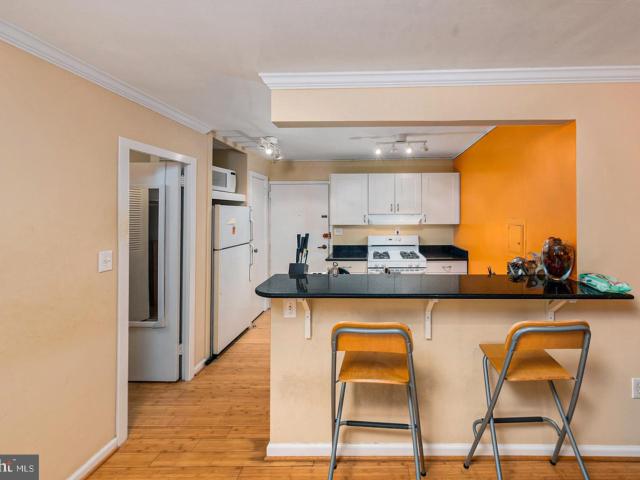2030 F St NW, Unit 209, Washington, DC 20006 | MLS #DCDC2274