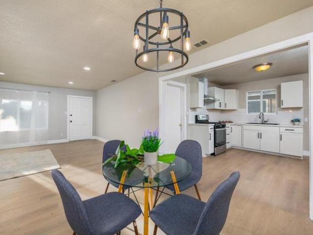 2030 Superior St, Stockton, CA 95206