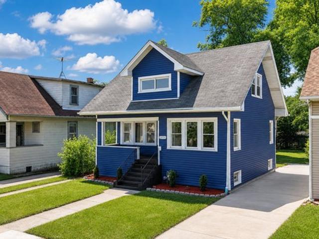 2030 S 4th Ave, Maywood, IL 60153