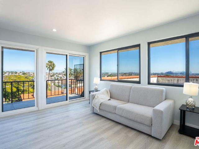 2030 S Cabrillo Avenue 419