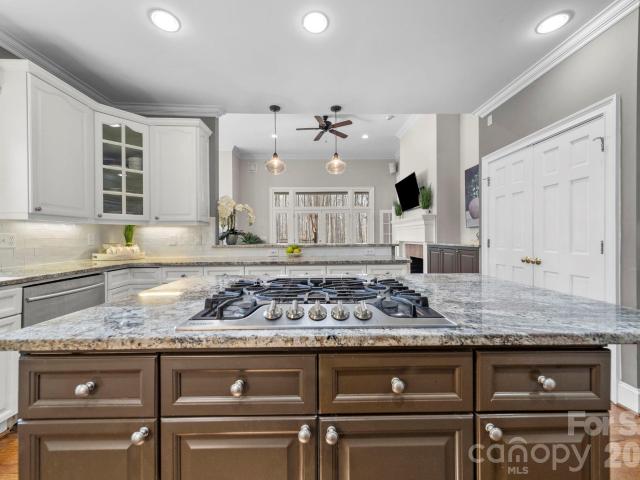 2030 Sandy Pond Lane
