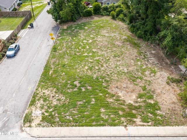 2030 Spring Hill Terrace